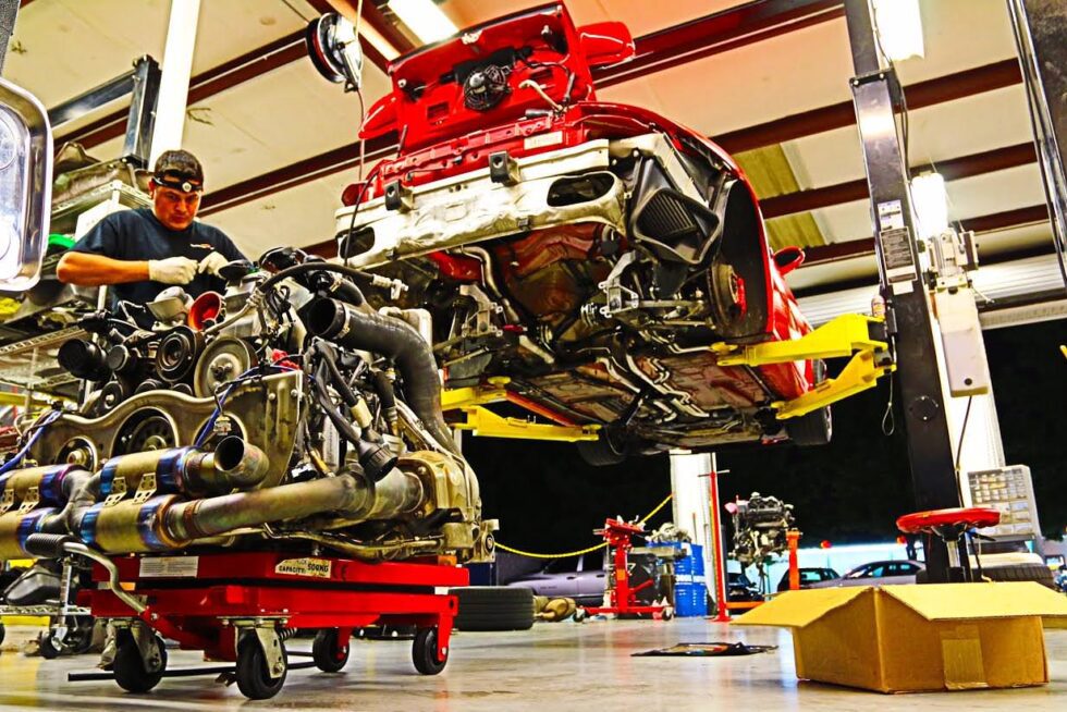 Porsche Heart Surgery ;) - Solo Motorsports