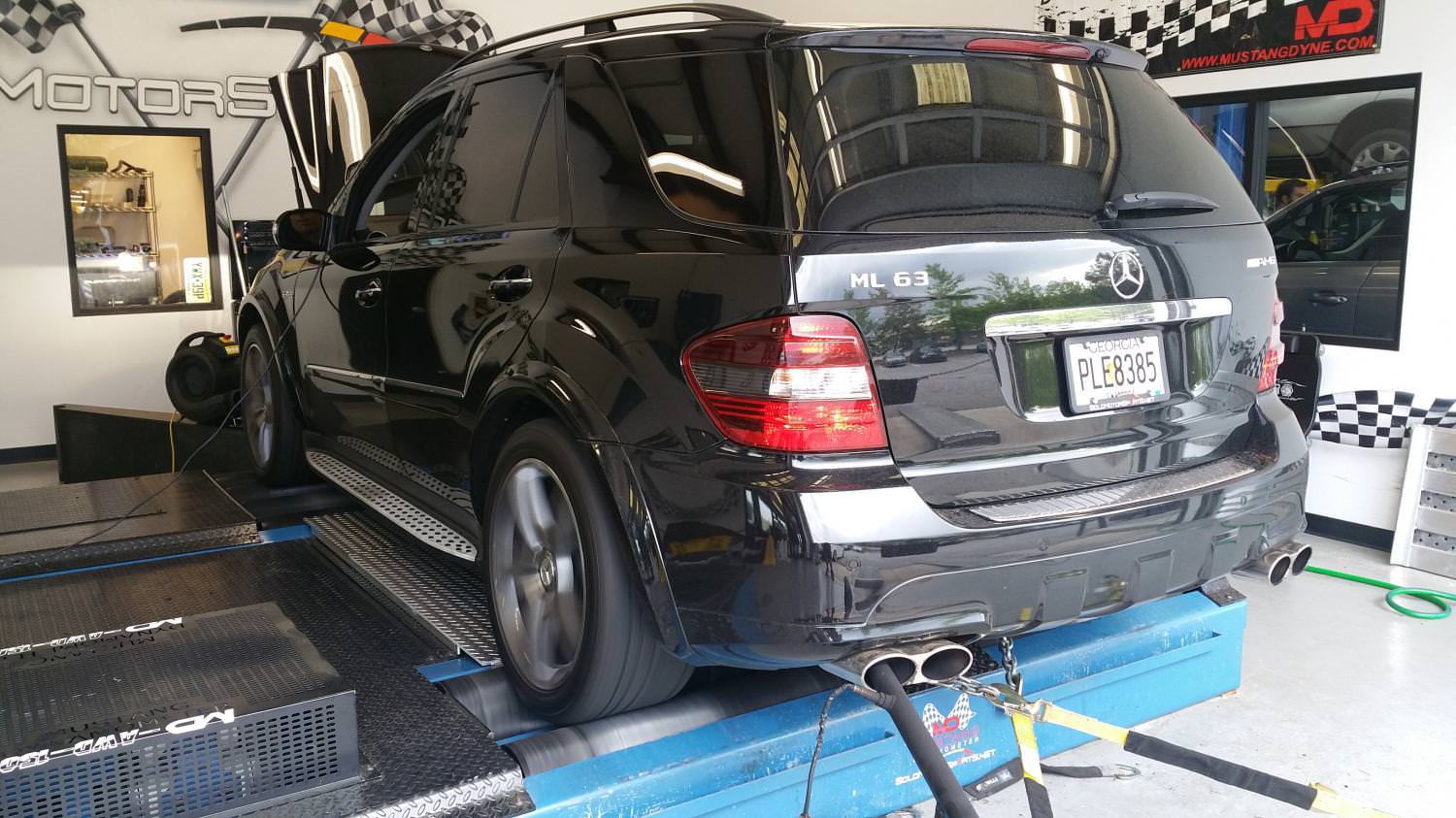 ML63 AMG in for Custom tune - Solo Motorsports